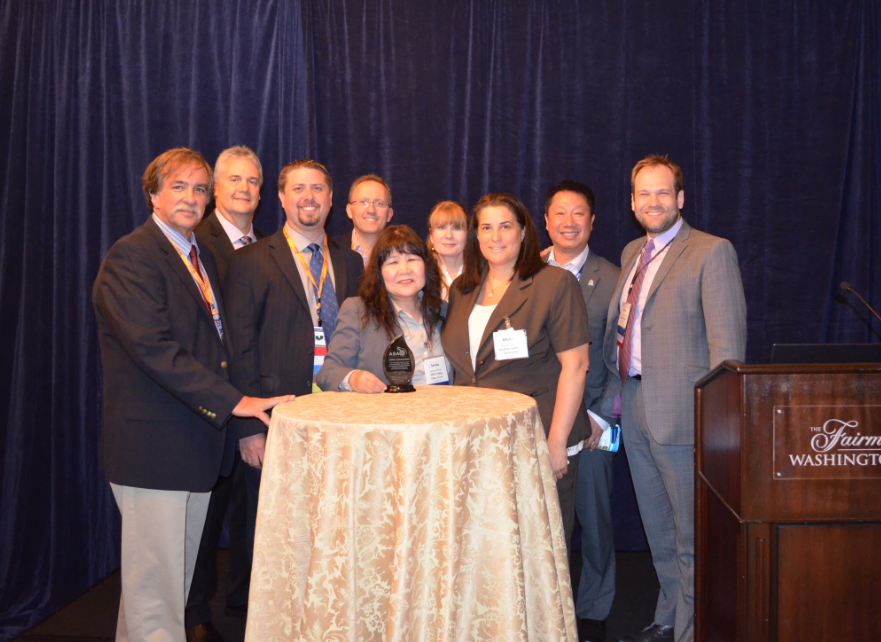 「The Edward J. Glueckler Award」を日本人として初めて受賞 | プレスルーム | 全日空商事株式会社